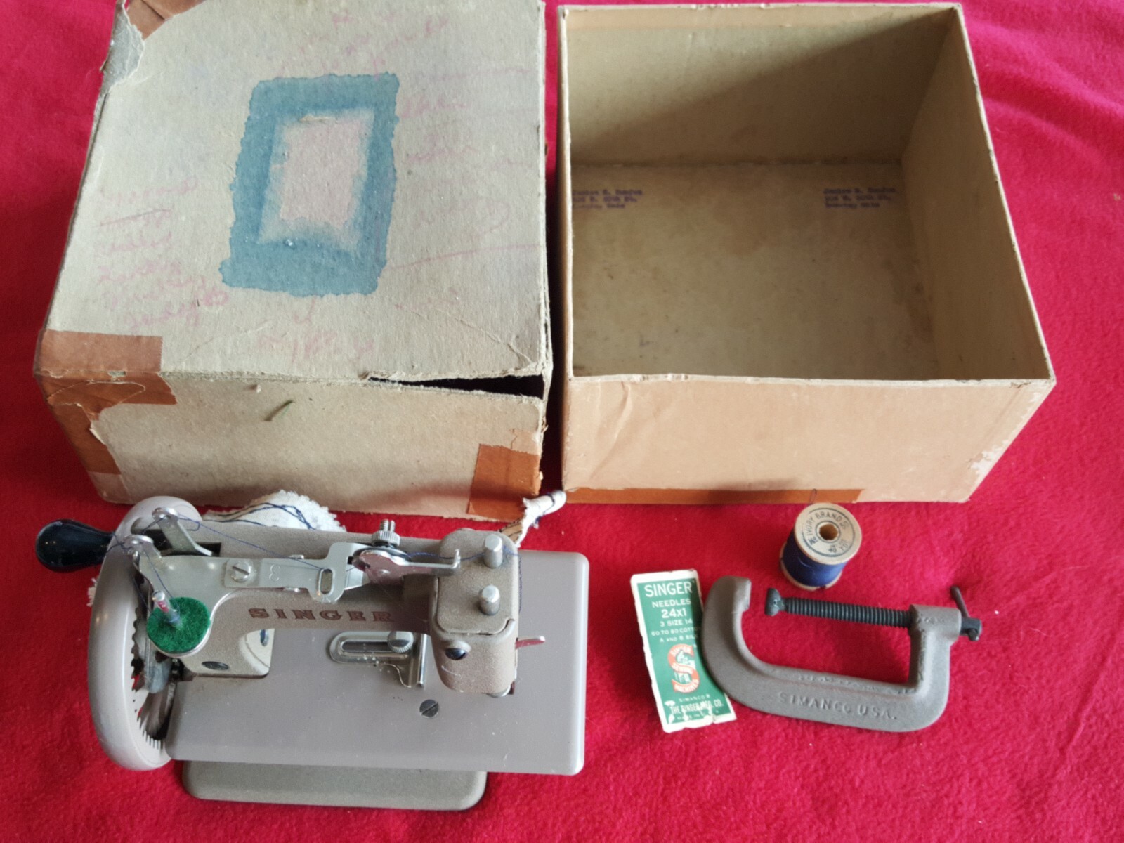 Vintage Singer Mini Sewing Machine Hand Crank Child's Miniature With C ...