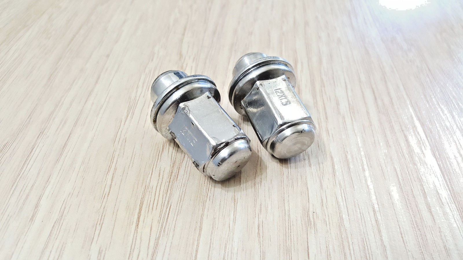 toyota lexus 90942-01058 9094201058 lug nut OEM (qty 2) c126 | eBay