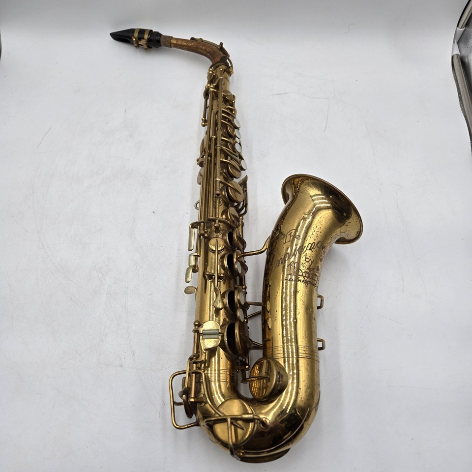 Vintage 1961 Alto Saxophone "The Indiana by Martin" Martin Band ...