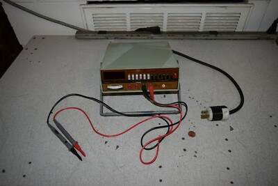 Multimeters - Simpson Digital Multimeter