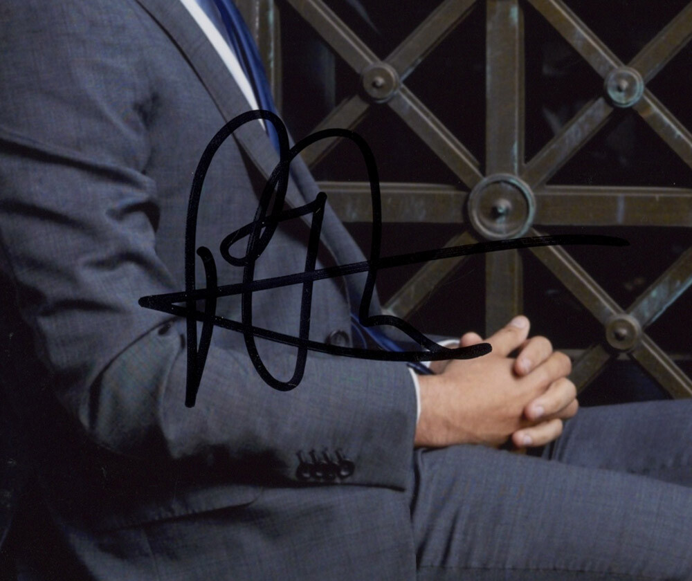 Patrick J Adams Barefoot