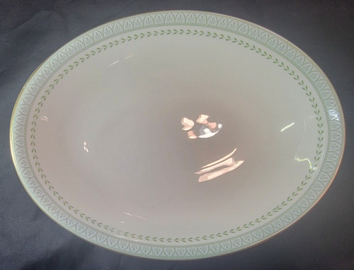 Royal Doulton SERVING BOWL Gold Trim Berkshire English Translucent ...