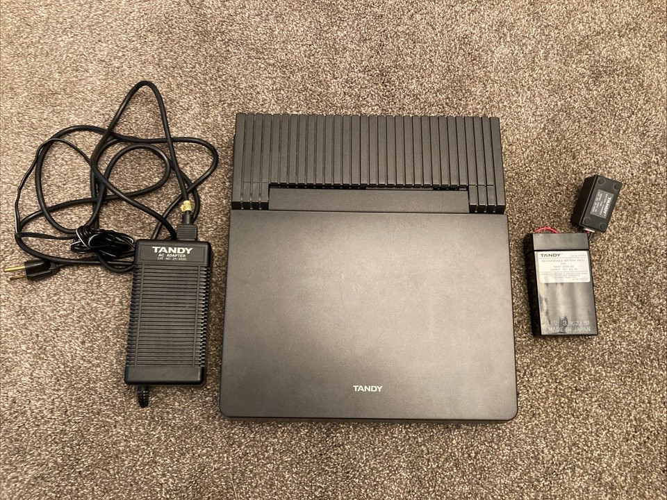 RARE Vintage TANDY 2800 HD Laptop Computer, Powers On, With Manuals ...