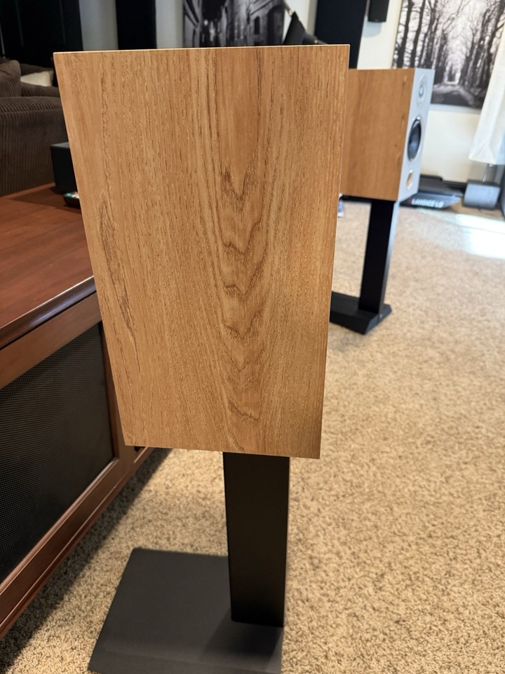 Focal Chora 806 Light Wood Bookshelf Speaker Pair Made In France | eBay