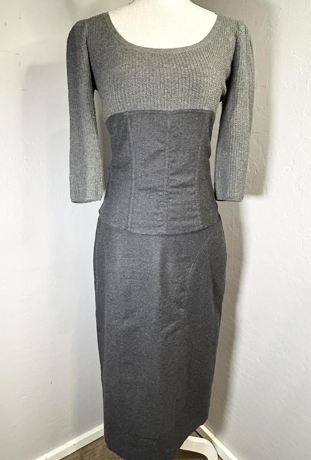 La PERLA Sexy 2 piece Wool Skirt+Top Made in ITALY 46… - Gem
