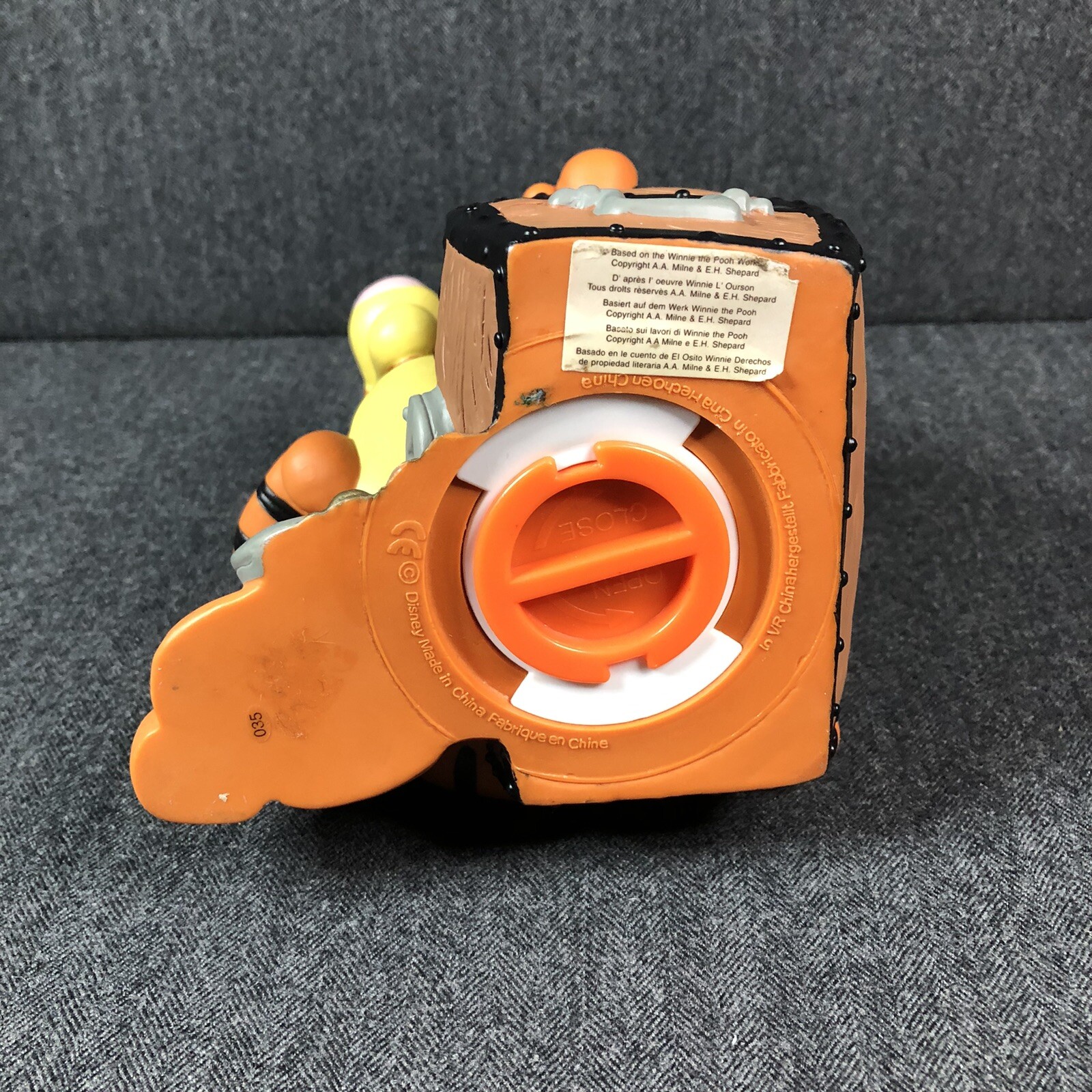 Vintage Disney Tigger Treasure Chest Plastic Coin Piggy Bank | eBay