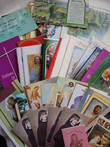 Vntg Catholic Holy Prayer Card Book Assortment Jesus & Saints Mix Lot ...