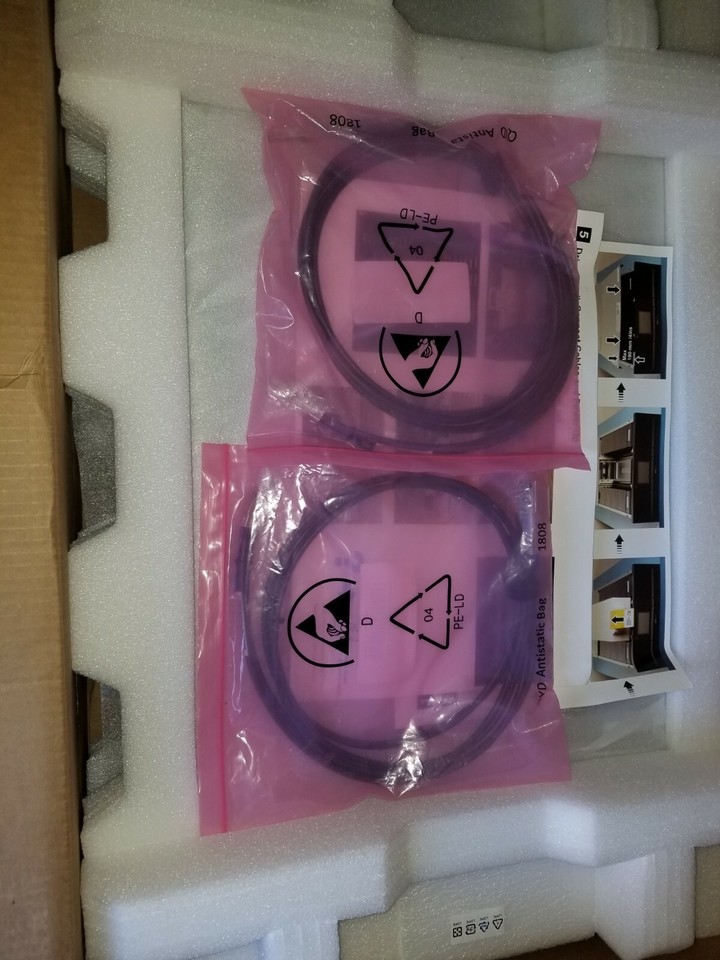 Dell EMC ML3 Tape Library Storage System with 1 x ML3 LTO8 SAS Tape ...