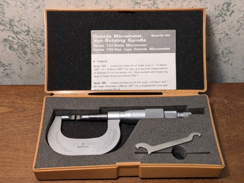 MITUTOYO 0-1 Inch BLADE MICROMETER NO 122-151 - Thin Carbide Blades ...