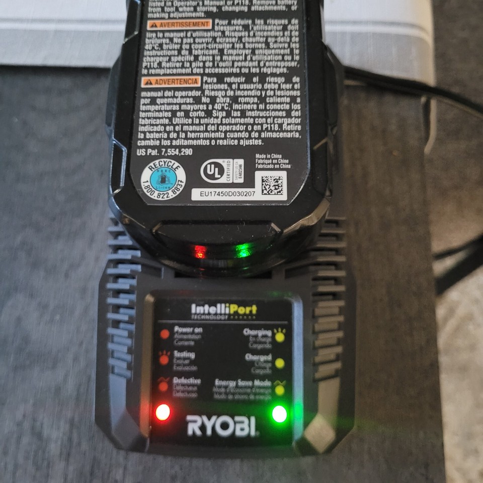 Ryobi P102 18v battery & P118 Battery Charger 18v One+ Plus IntelliPort ...
