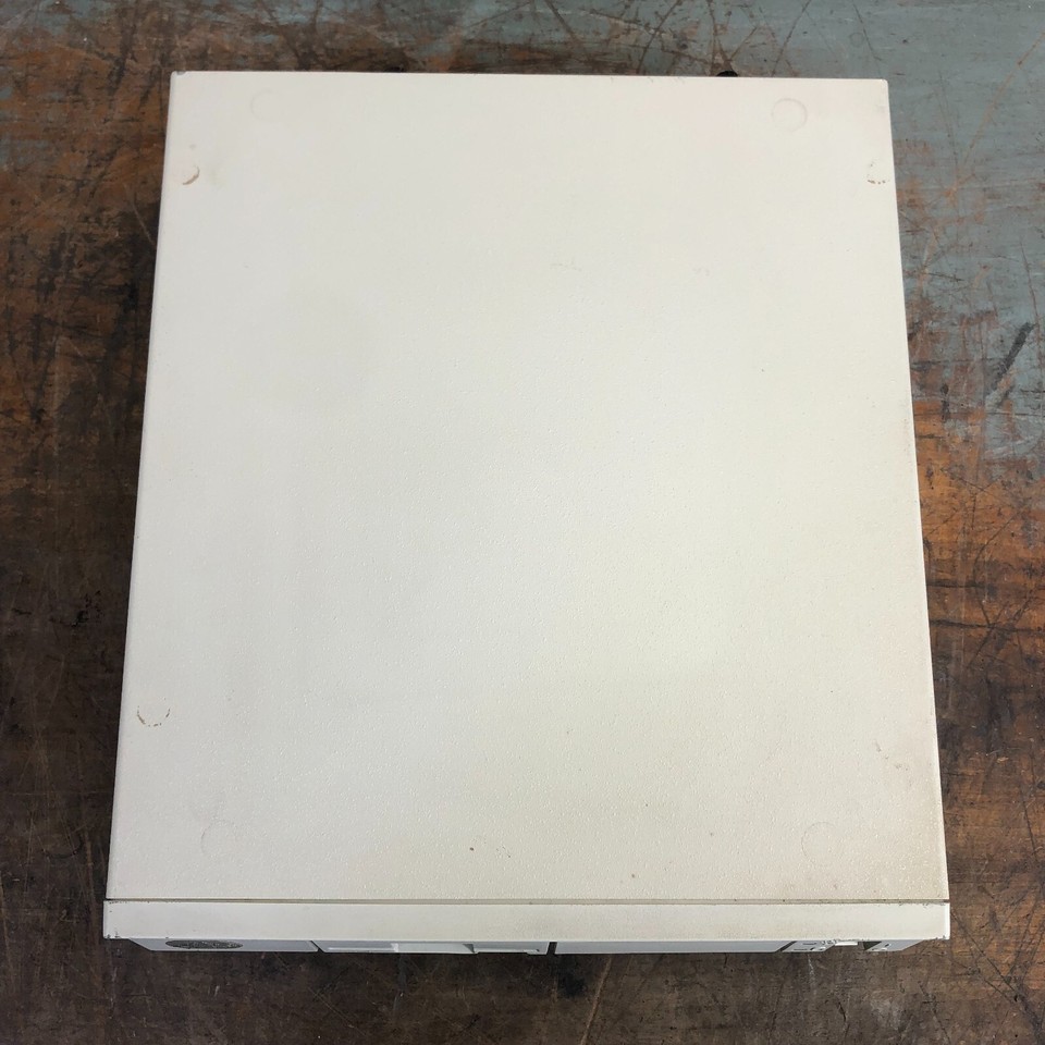 Vintage IBM Personal System/2 PS/2 Model 50 Z Type 8550 Computer Powers ...