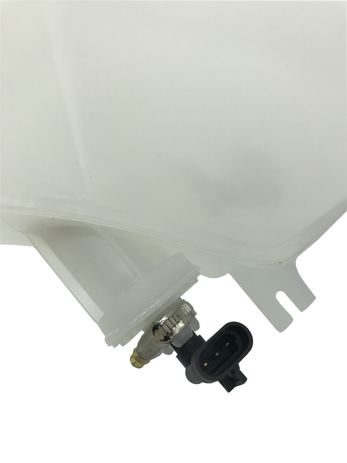 Volvo VNL Coolant Tank Reservoir 20968795 21000194 21038101 21067134 ...
