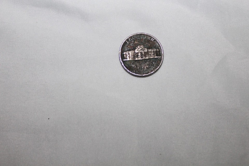 1985 Jefferson Nickel Error *LOOK* Black Beauty Rim | eBay
