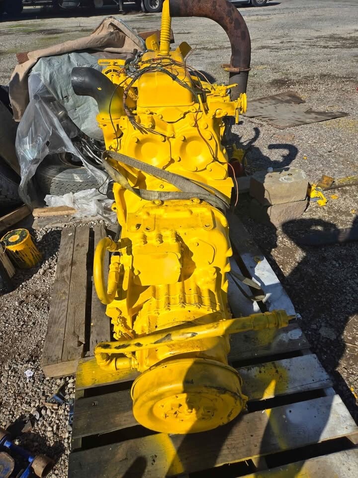 Detroit Diesel 4-53 , Diesel Engine Running with Transmission Runs ...