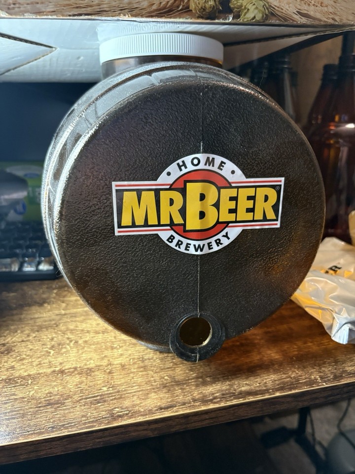 Mr Beer Kit Premium Edition Homebrewing Craft Beer Making Kit With Exp ...