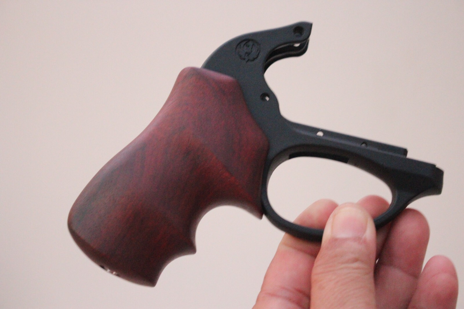 RUGER LCR, LCRX WOOD GRIPS ROSEWOOD PALM SWELL SHAPE VITOONMAKERS ...