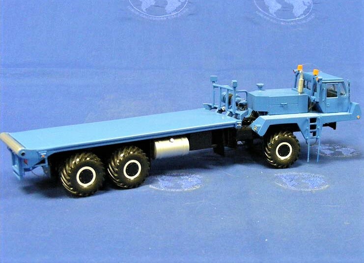 EMD N152B Foremost Commander C High Flotation Transport - Blue - 1/50 ...