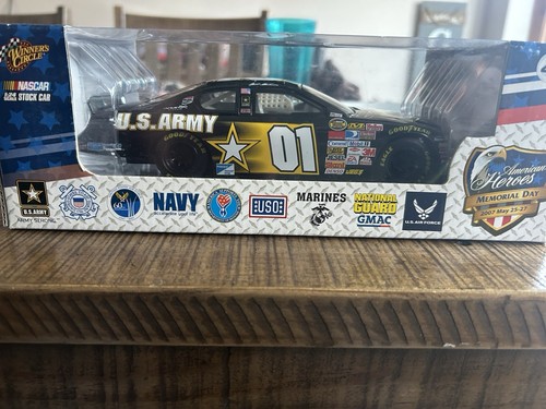 NASCAR Mark Martin #01 U.S. Army Winners Circle 1:24 Die Cast Stock Car ...