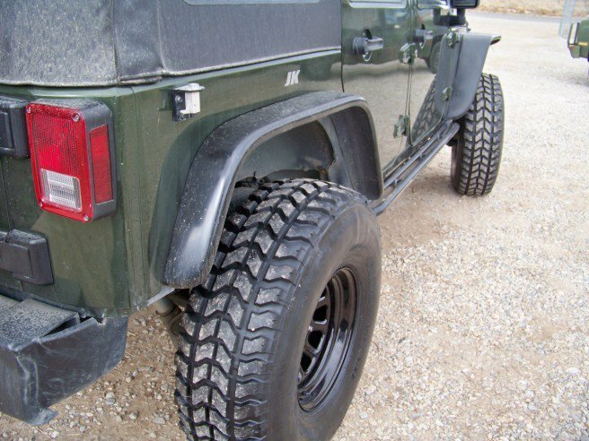 MILITARY HUMVEE SPARE TIRE + RIM 37” M998 H-1 HUMMER GOODYEAR MT 50-70% ...