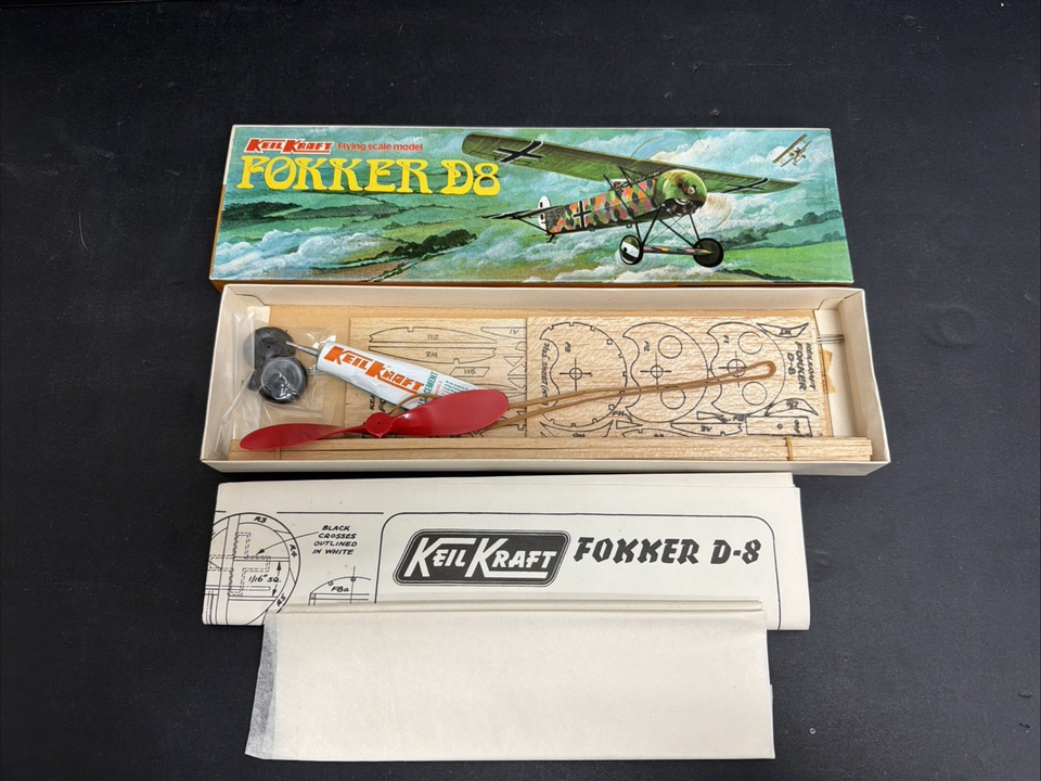 KEIL KRAFT FOKKER D8 #01-0039 NEW FLYING WWI BALSA WOOD AIRPLANE MODEL ...