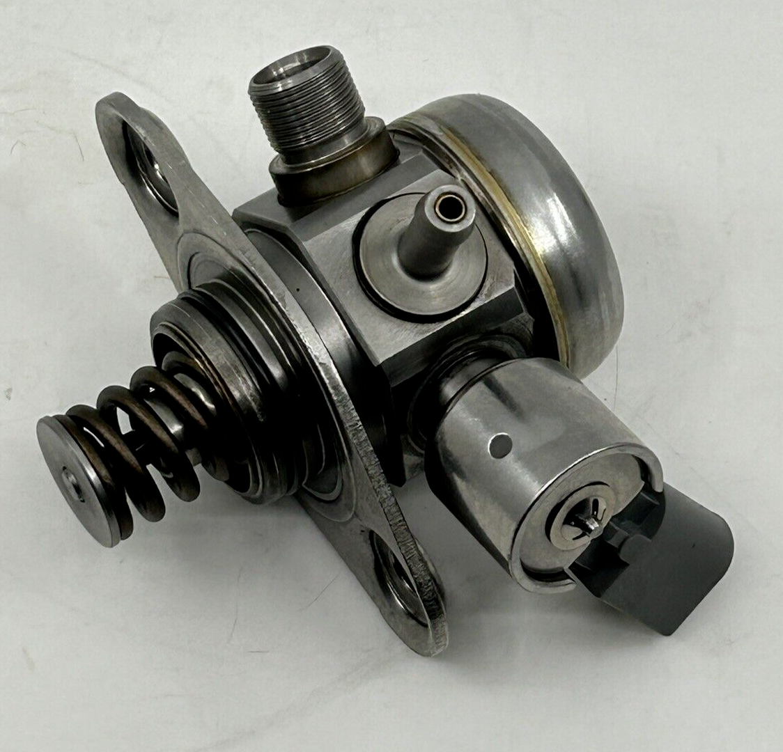 HIGH PRESSURE FUEL PUMP MERCEDES BENZ GLA250 4MATIC X156 04/2014-12/ ...