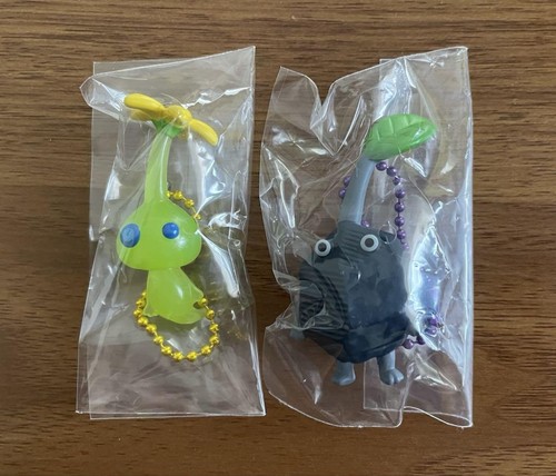 Pikmin Rock Pikmin and Leaf Pikmin Mascot Keychain Set Character ...