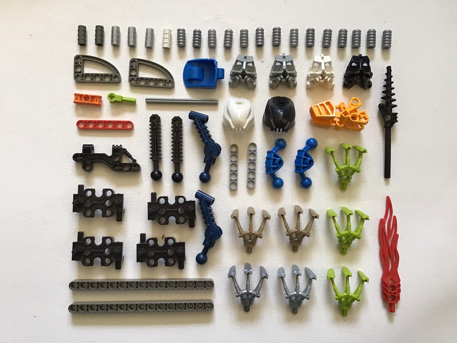 Lego Bionicle Toa Nuva Turaga Nui Rama Bohrok Weapons Armor Claw Head ...