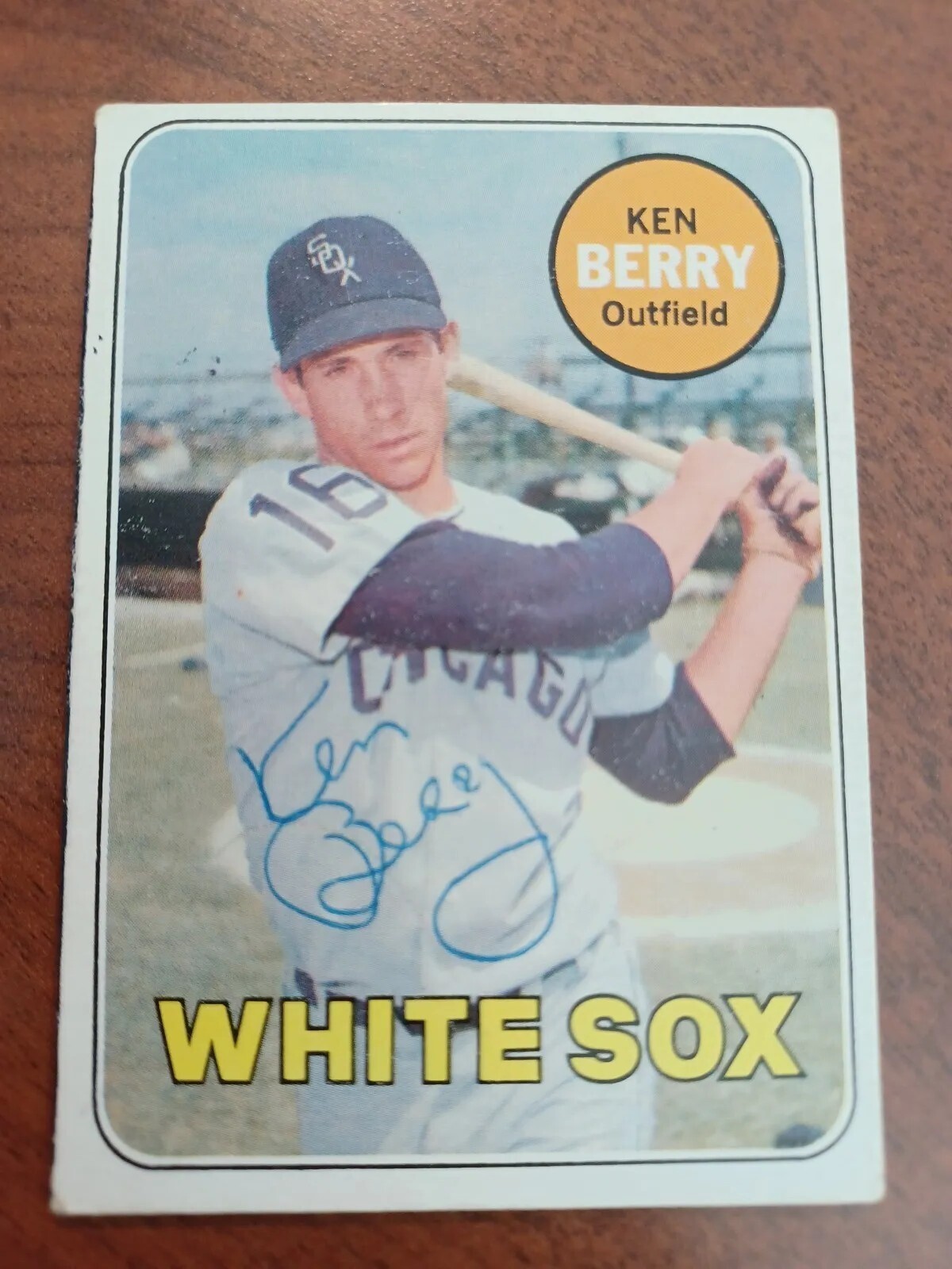 KEN BERRY 1969 Topps # 494 autographed signed card CHICAGO WHITE SOX 69 ...
