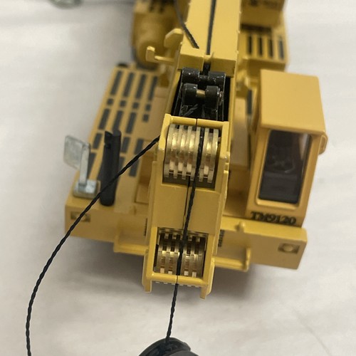 NZG 380 Grave TM 9120 Carrier-Mounted Hydraulic Telescoping Crane 1:50 ...