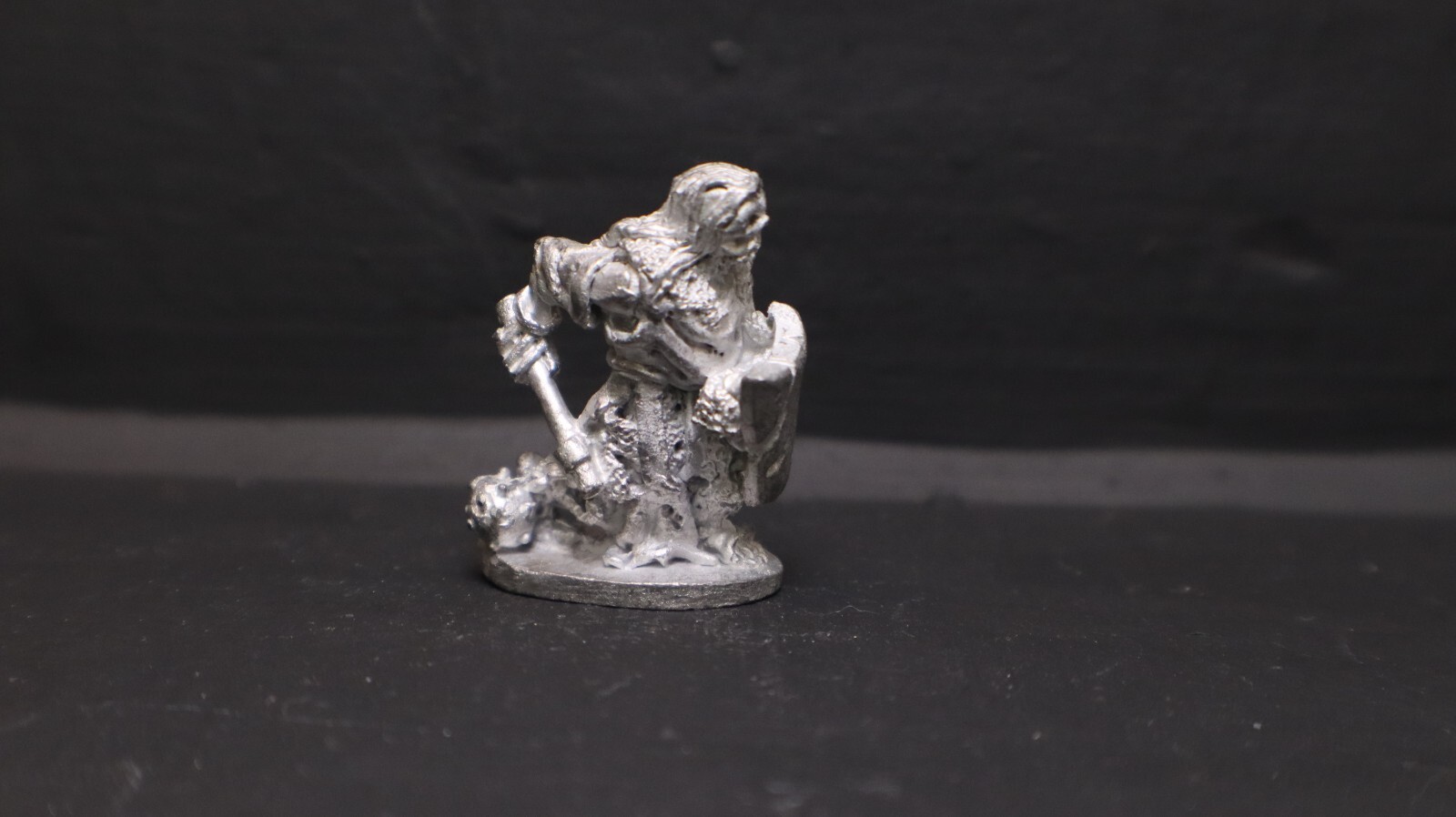 Grenadier models Dungeons & Dragons Metal Miniatures - Undead Warrior ...