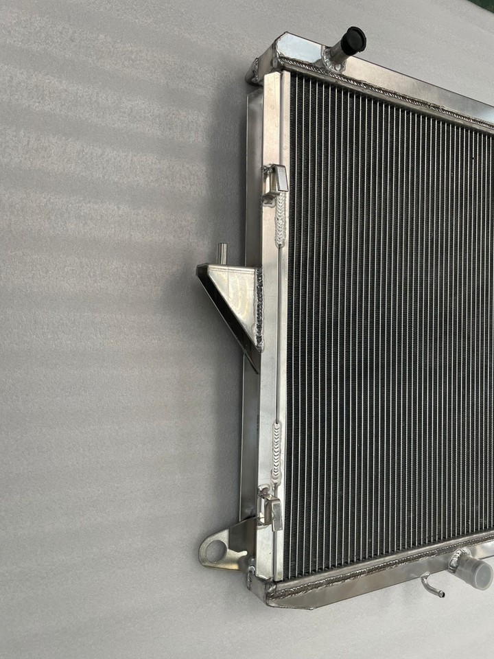 Aluminum Radiator For Mazda BT-50 3.2L Diesel / Ford Ranger T6 2.2L ...