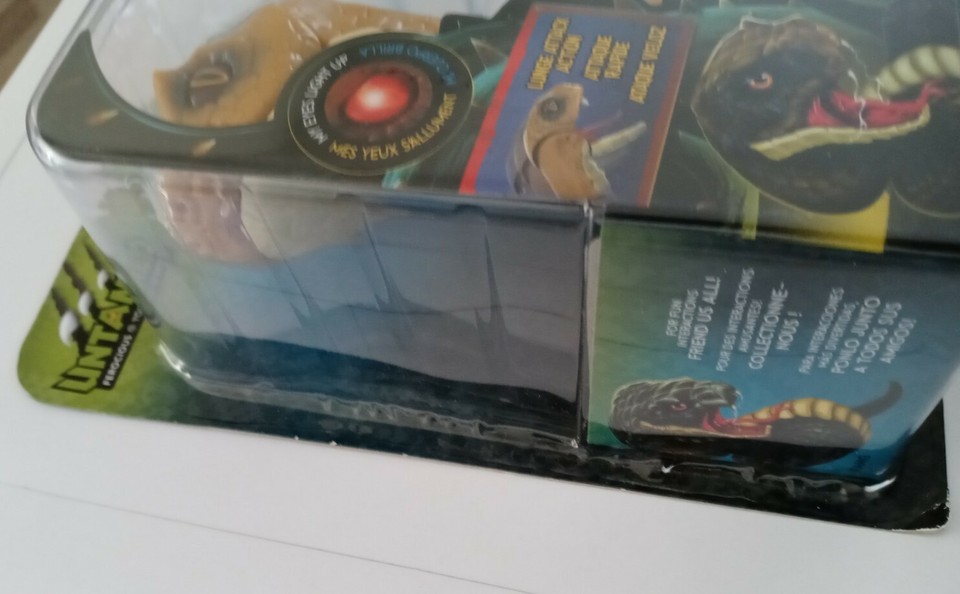 Fingerlings WowWee Untamed TOXIN King Cobra Snake Interactive Touch ...