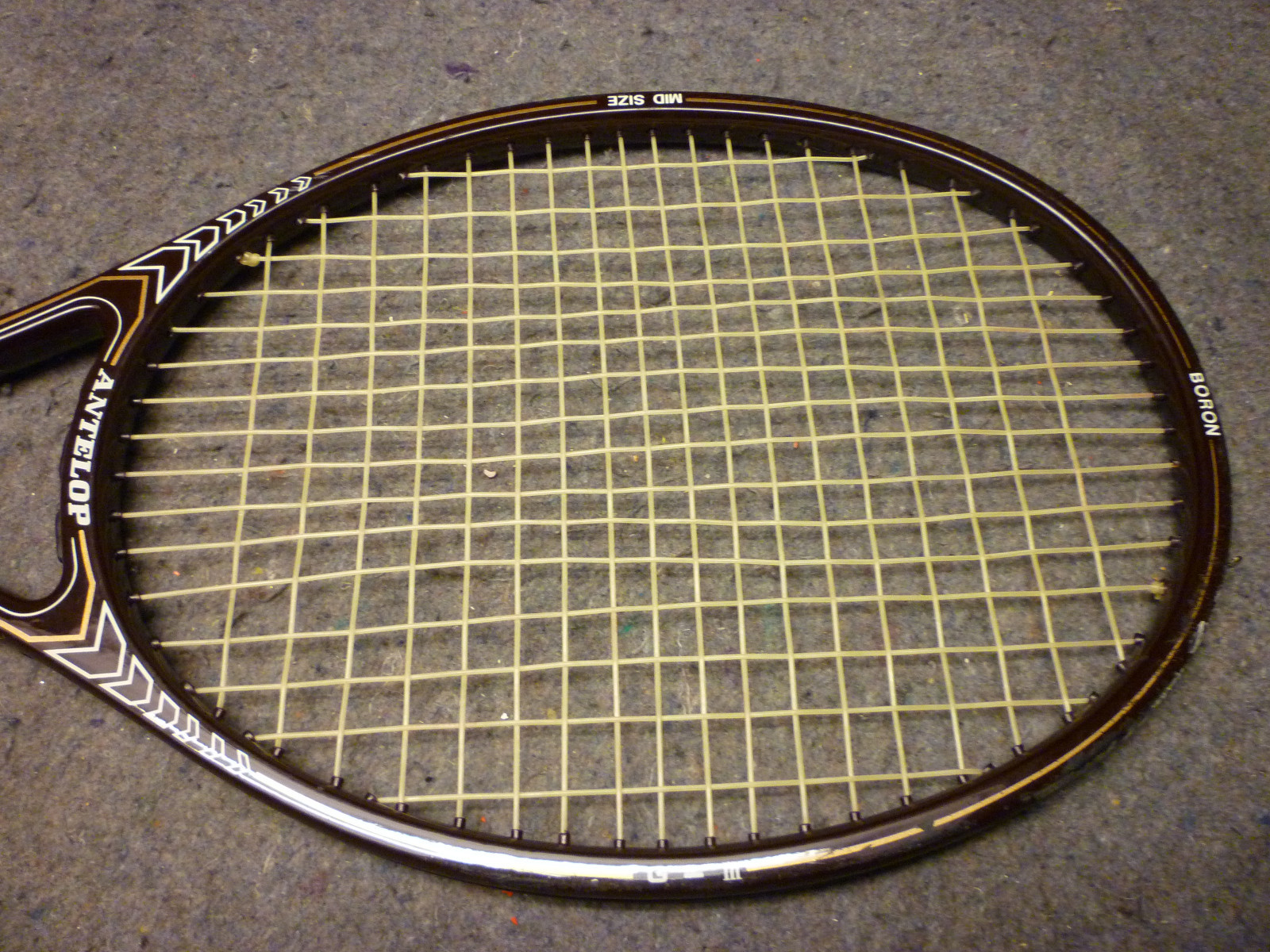 Antelope Mid-Size BORON Tennis Racquet lll 4 5/8 Grip with 2 Racquet ...