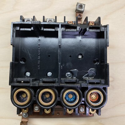 Fuse Blocks & Holders - Pull Out Fuse Block