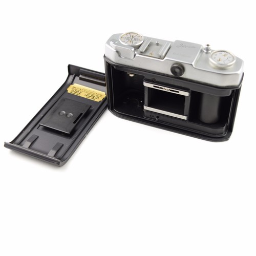 Iloca Rapid - B Camera with Steinheil Cassar S 50mm f/2.8 Lens c. 1954 ...