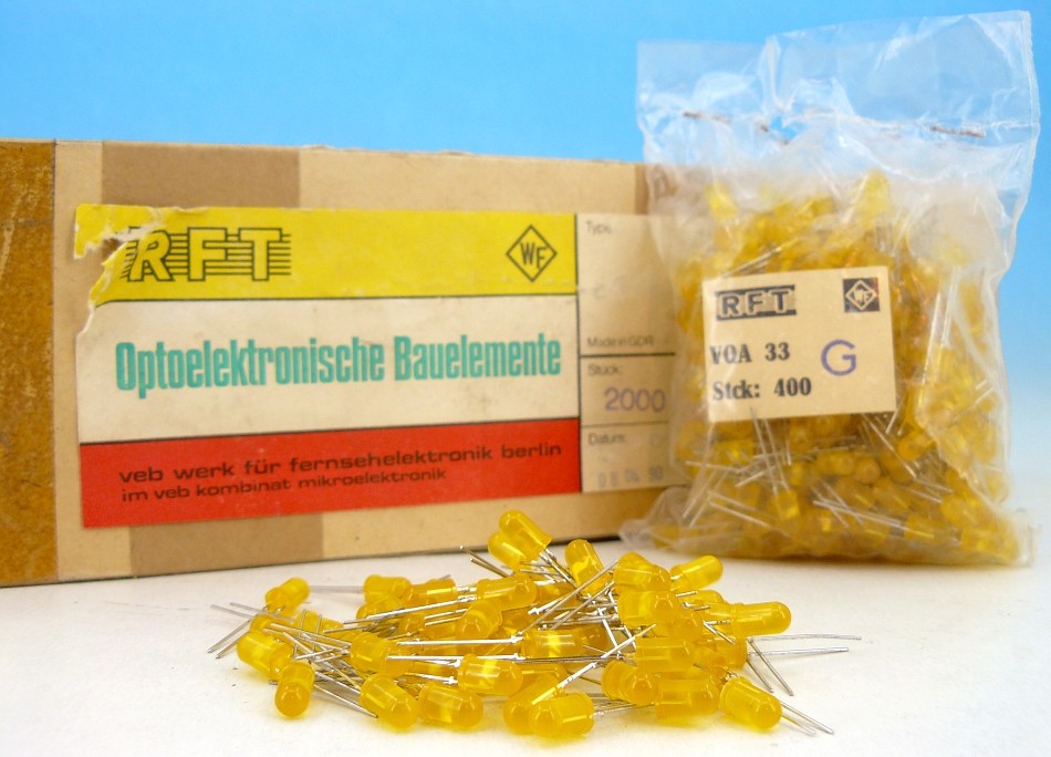 22 x VQA33 RFT Germany 60° YELLOW LED Dot Diode Ø 5mm 30mA 590nm 2.6V ...