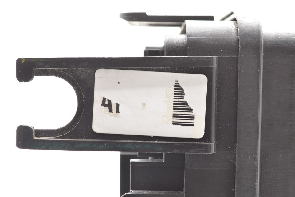 2005-2006 GMC Envoy Chevrolet Trailblazer 5.3 6.0 Engine Bay Fuse Box ...