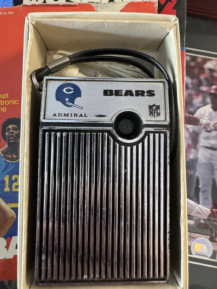 VERY RARE Admiral Action NFL Chicago Bears AM Transistor Radio ~ TESTED ...