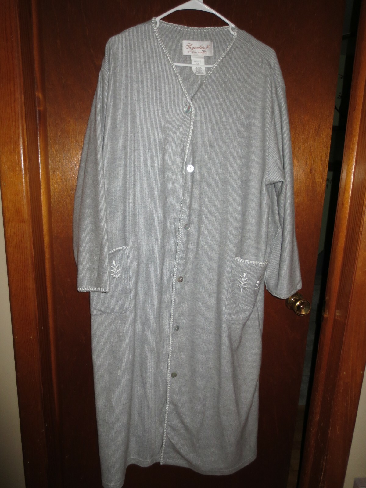 Women's Signature 11 By Stan Herman Gray Button Long Robe Size L NWOT ...