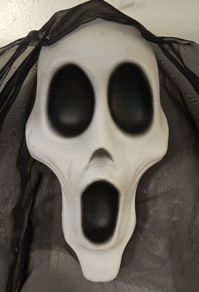 Vintage Gemmy Totally Ghoul Floating Grave Keeper Lights Animated ...