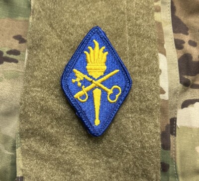 US Army Quartermaster School/Training Patch w/ Hook Full-Color ACU | eBay