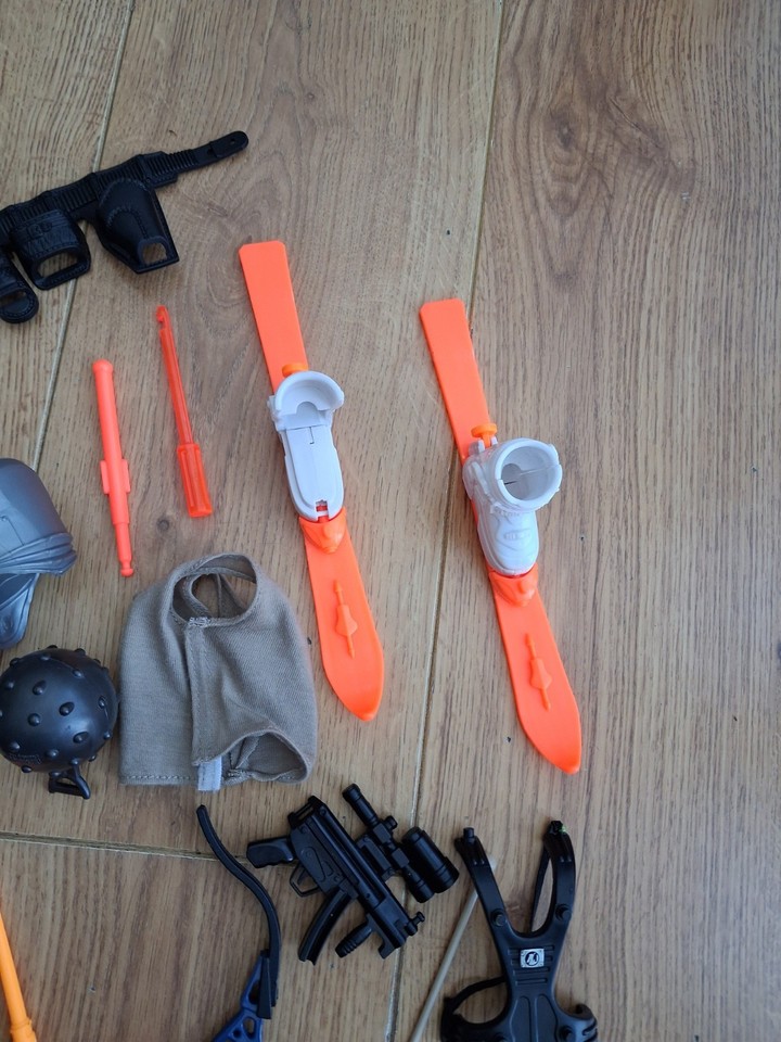 Hasbro Action Man Bundle Clothes Accessories Weapons Bundle Retro 90s ...