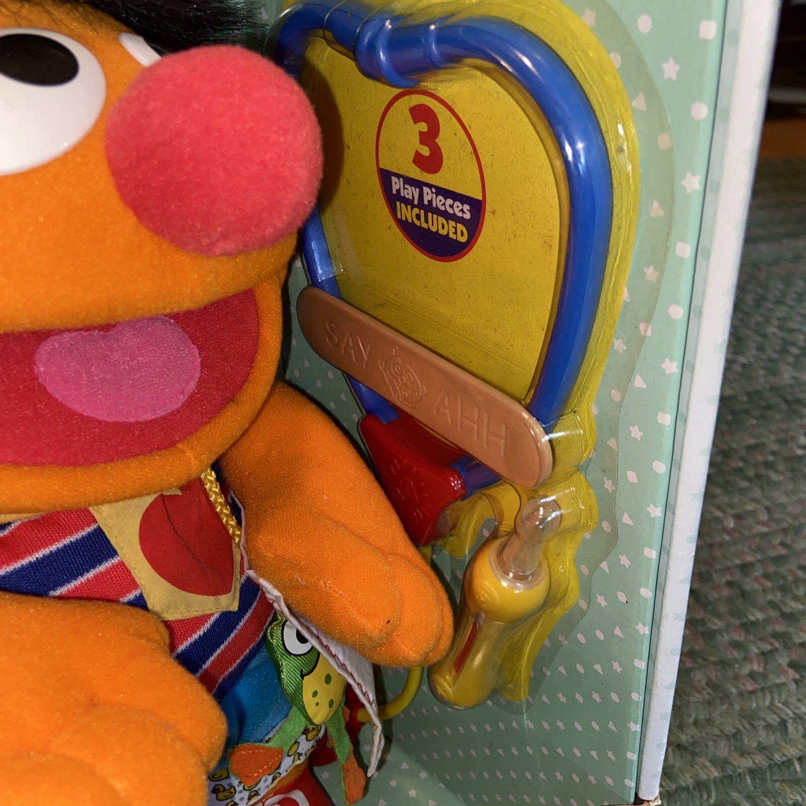 DEADSTOCK 1999 FISHER PRICE SESAME STREET CHECK UP ERNIE TOY DOLL JIM ...