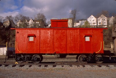 CNJ-Jersey Central caboose # 91197 @ Phillipsburg NJ.2018 Fuji slide ...