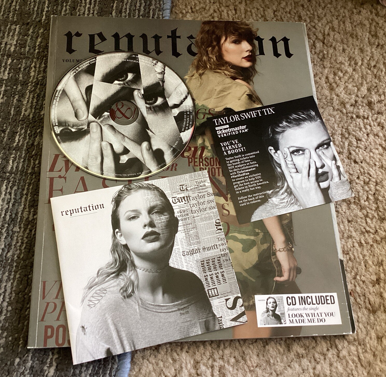 2018 Taylor Swift Reputation Vol. 2 Magazine W/CD (No Poster) Nice ...