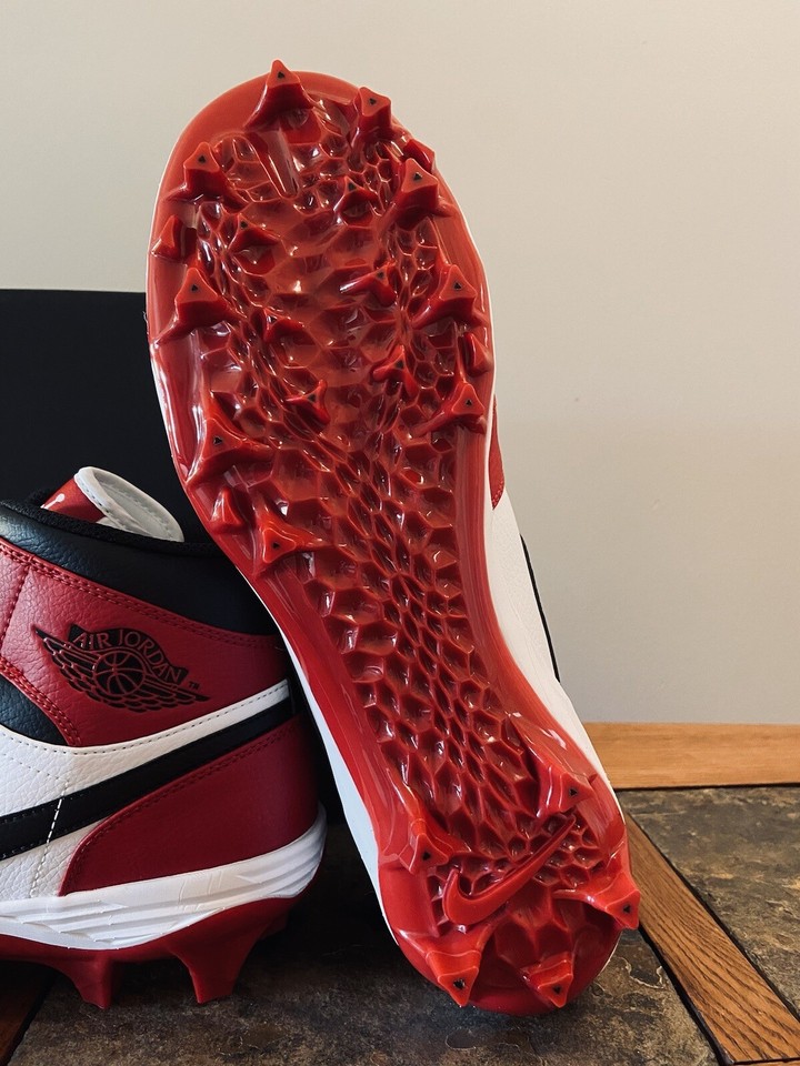 Jordan 1 Mid “Chicago” Red/White/Black Football Cleats (FJ6805 106 ...