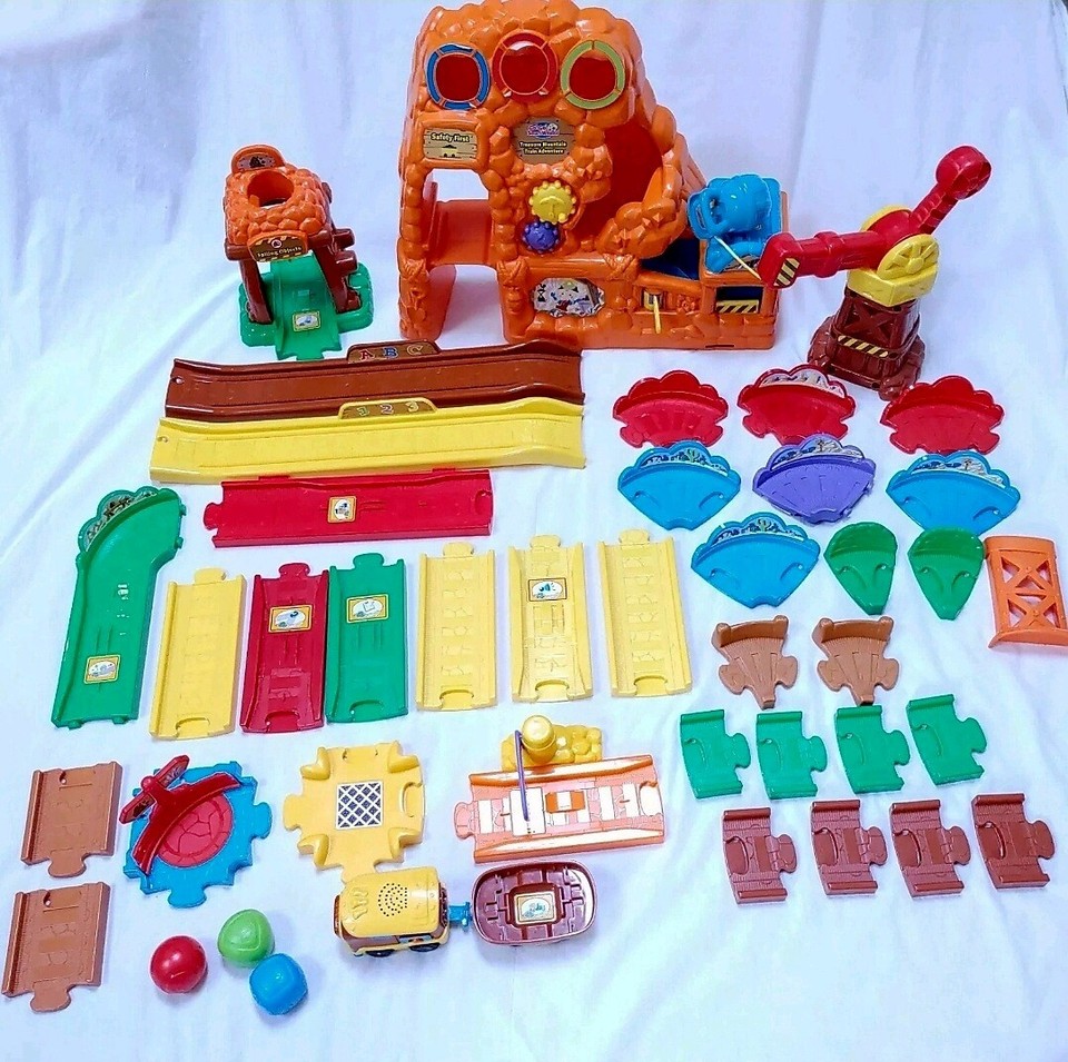 VTech Go Smart Wheels Treasure Mountain Train Adventure Freight Tracks ...