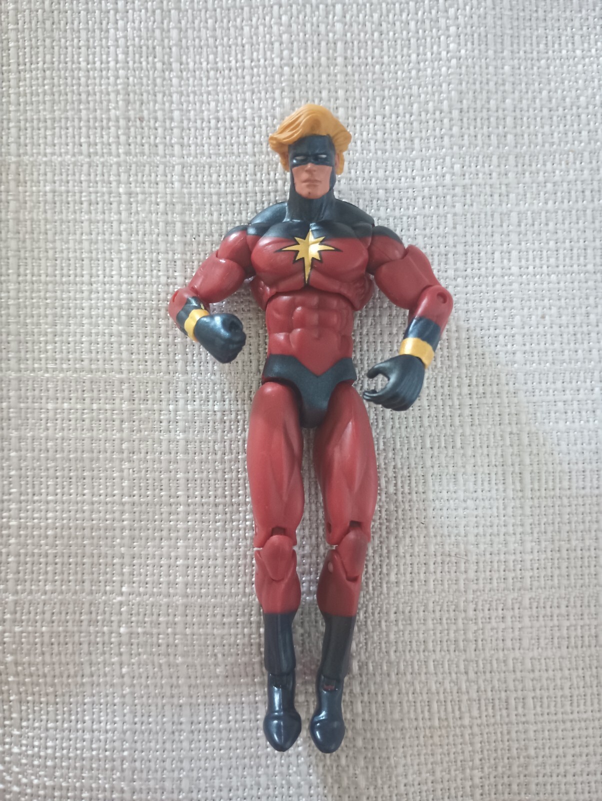 Captain Marvel 001 Series 3 4" 3.75 MARVEL UNIVERSE Legends COMPLETE ...