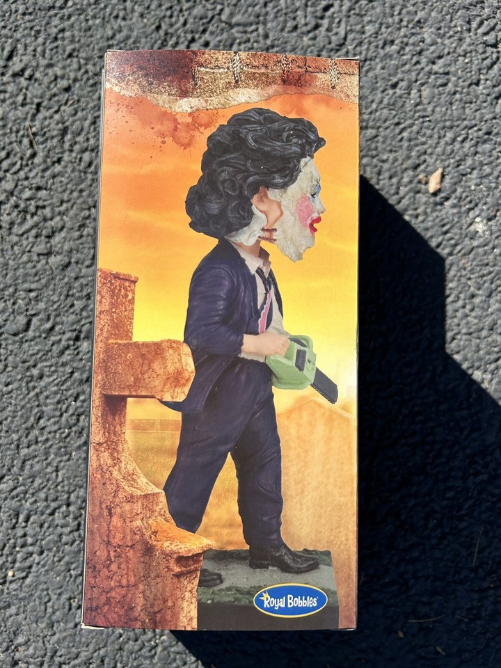 Leatherface Pretty Woman Mask Bobblehead Statue The Texas Chain Saw ...