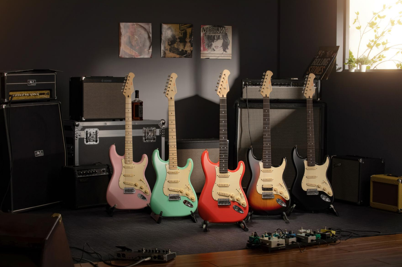 Donner Electric Guitar New Real Random Mystery Box Luck Bag | eBay